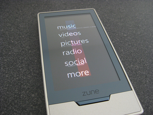 Microsoft Zune Officially Discontinued | Techerator